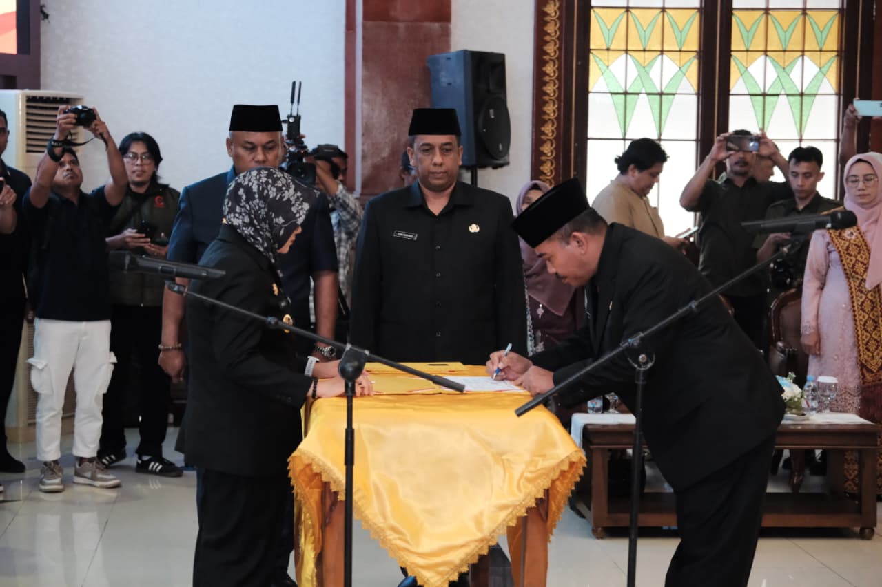 Bupati Siak Lantik Mahadar sebagai Sekda Siak | Sijori Today